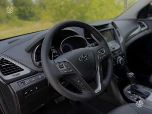 Melns Hyundai Santa Fe 2013 Šauļi, ar dzinēja tilpumu 2.20 L un nobraukumu 218 tūkst. km par 13650 €, foto 26 vietnē AUTOMOTO.COM.LV