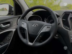 Melns Hyundai Santa Fe 2013 Šauļi, ar dzinēja tilpumu 2.20 L un nobraukumu 218 tūkst. km par 13650 €, foto 27 vietnē AUTOMOTO.COM.LV