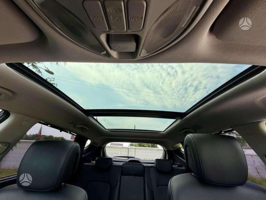 Melns Hyundai Santa Fe 2013 Šauļi, ar dzinēja tilpumu 2.20 L un nobraukumu 218 tūkst. km par 13650 €, foto 44 vietnē AUTOMOTO.COM.LV