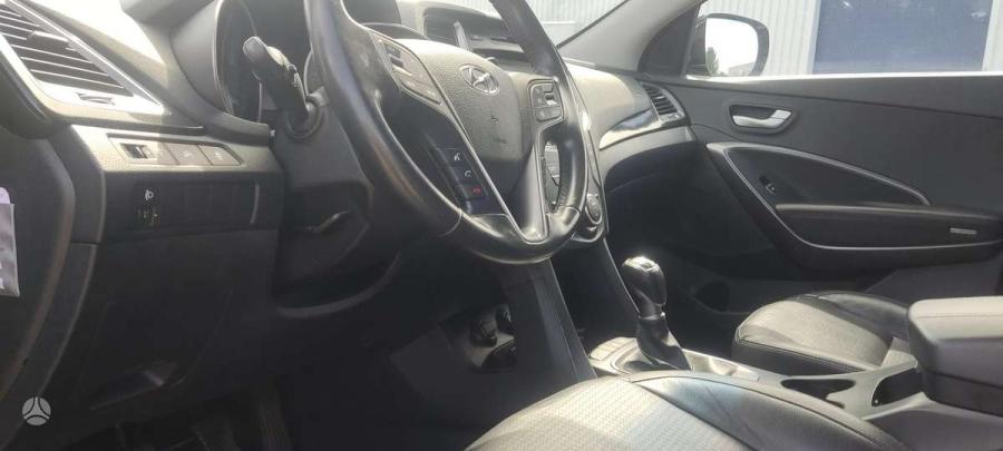 Melns Hyundai Santa Fe 2014 Kauņa, ar dzinēja tilpumu 2.20 L un nobraukumu 251 tūkst. km par 8600 €, foto 11 vietnē AUTOMOTO.COM.LV