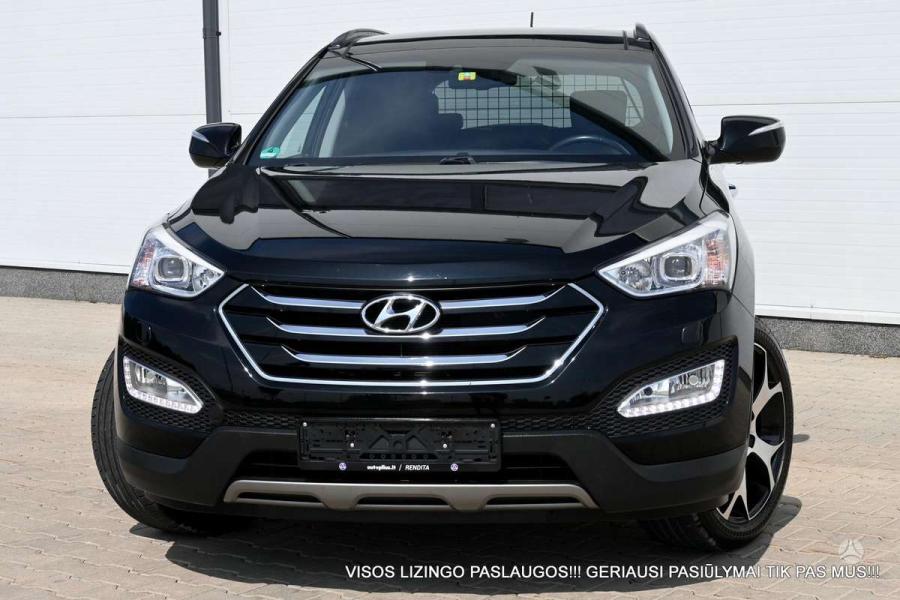 Melns Hyundai Santa Fe 2014 Kretinga, ar dzinēja tilpumu 2.19 L un nobraukumu 241 tūkst. km par 11999 €, foto 3 vietnē AUTOMOTO.COM.LV