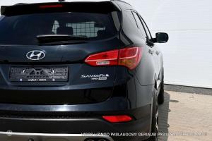 Melns Hyundai Santa Fe 2014 Kretinga, ar dzinēja tilpumu 2.19 L un nobraukumu 241 tūkst. km par 11999 €, foto 12 vietnē AUTOMOTO.COM.LV