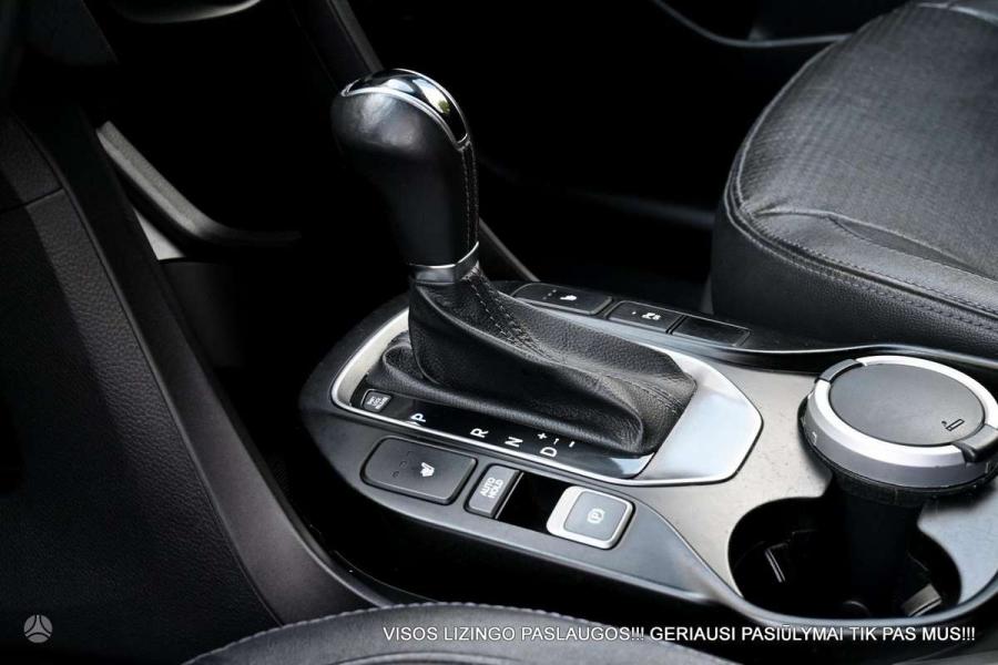 Melns Hyundai Santa Fe 2014 Kretinga, ar dzinēja tilpumu 2.19 L un nobraukumu 241 tūkst. km par 11999 €, foto 23 vietnē AUTOMOTO.COM.LV