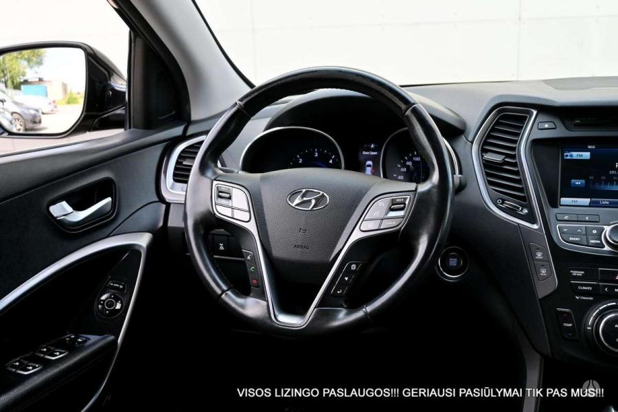 Melns Hyundai Santa Fe 2014 Kretinga, ar dzinēja tilpumu 2.19 L un nobraukumu 241 tūkst. km par 11999 €, foto 33 vietnē AUTOMOTO.COM.LV