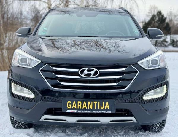 Melns Hyundai Santa Fe 2015 Šauļi, ar dzinēja tilpumu 2.20 L un nobraukumu 196 tūkst. km par 13750 €, foto 5 vietnē AUTOMOTO.COM.LV