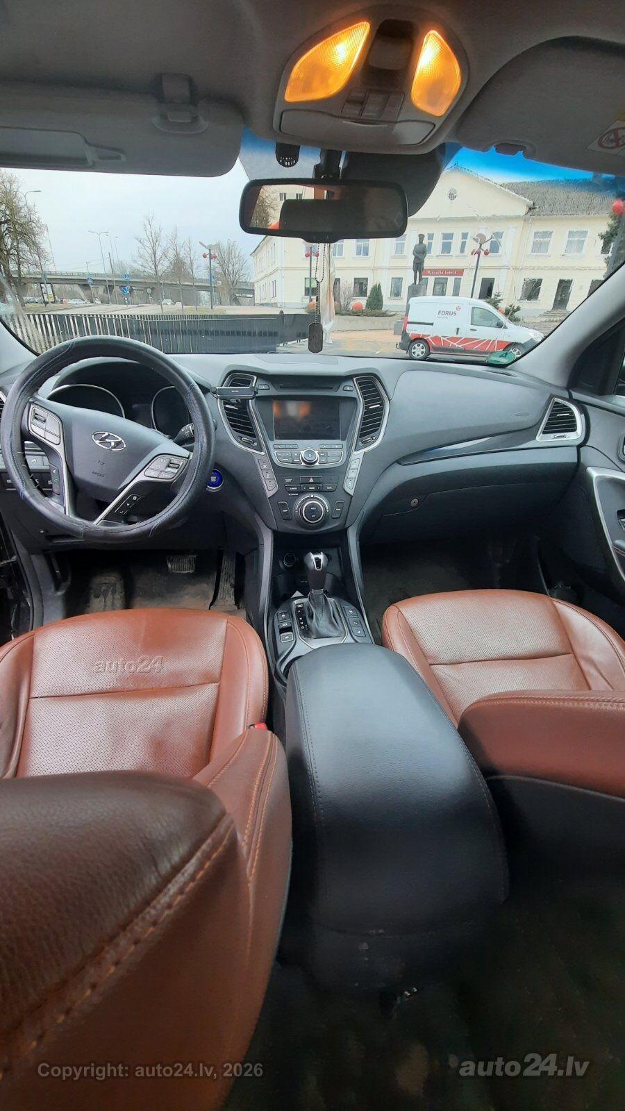 Melns Hyundai Santa Fe 2015 Jehvi, ar dzinēja tilpumu 2.20 L un nobraukumu 190 tūkst. km par 12500 €, foto 8 vietnē AUTOMOTO.COM.LV