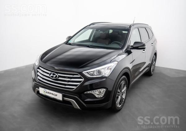 Melns Hyundai Santa Fe 2015 Rīga, ar dzinēja tilpumu 2.20 L un nobraukumu 191 tūkst. km par 14999 €, foto 1 vietnē AUTOMOTO.COM.LV