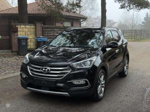 Melns Hyundai Santa Fe 2016 Viļņa, ar dzinēja tilpumu 2.20 L un nobraukumu 249 tūkst. km par 15500 €, foto 2 vietnē AUTOMOTO.COM.LV