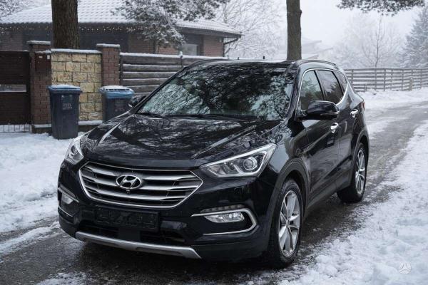 Melns Hyundai Santa Fe 2016 Viļņa, ar dzinēja tilpumu 2.20 L un nobraukumu 249 tūkst. km par 15000 €, foto 7 vietnē AUTOMOTO.COM.LV
