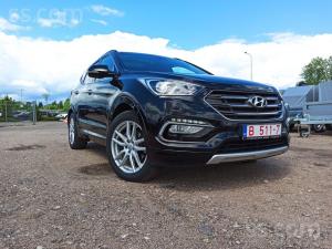 Melns Hyundai Santa Fe 2017 Daugavpils, ar dzinēja tilpumu 2.20 L un nobraukumu 0 tūkst. km par 14800 €, foto 3 vietnē AUTOMOTO.COM.LV