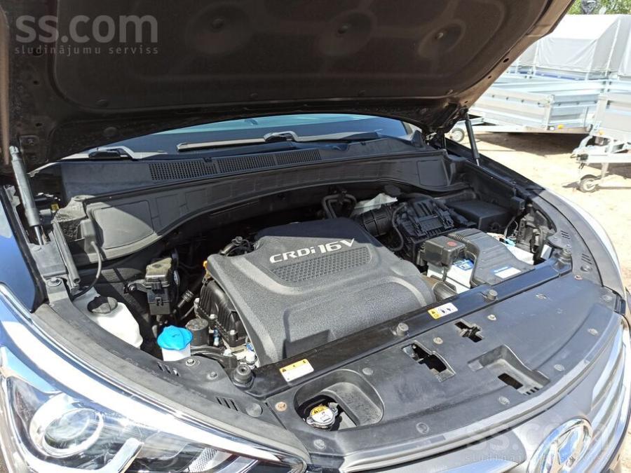 Melns Hyundai Santa Fe 2017 Daugavpils, ar dzinēja tilpumu 2.20 L un nobraukumu 0 tūkst. km par 14800 €, foto 13 vietnē AUTOMOTO.COM.LV