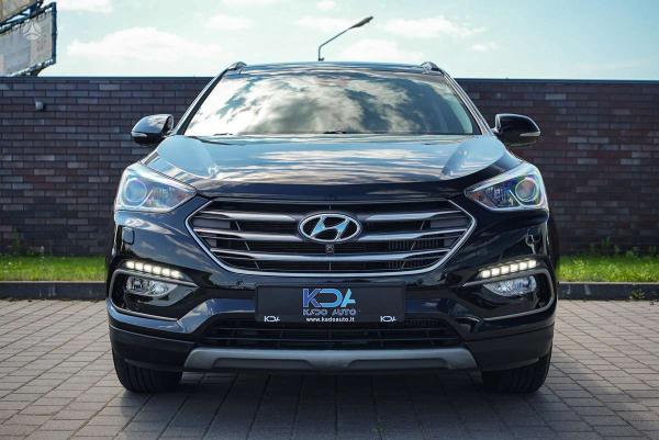 Melns Hyundai Santa Fe 2017 Marijampole, ar dzinēja tilpumu 2.20 L un nobraukumu 193 tūkst. km par 17350 €, foto 3 vietnē AUTOMOTO.COM.LV
