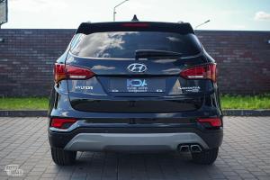 Melns Hyundai Santa Fe 2017 Kauņa, ar dzinēja tilpumu 2.20 L un nobraukumu 193 tūkst. km par 17350 €, foto 12 vietnē AUTOMOTO.COM.LV