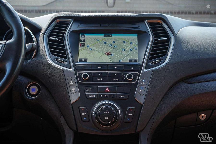 Melns Hyundai Santa Fe 2017 Kauņa, ar dzinēja tilpumu 2.20 L un nobraukumu 193 tūkst. km par 17350 €, foto 21 vietnē AUTOMOTO.COM.LV