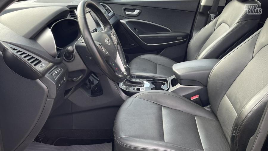 Melns Hyundai Santa Fe 2017 Marijampole, ar dzinēja tilpumu 2.20 L un nobraukumu 153 tūkst. km par 13200 €, foto 16 vietnē AUTOMOTO.COM.LV