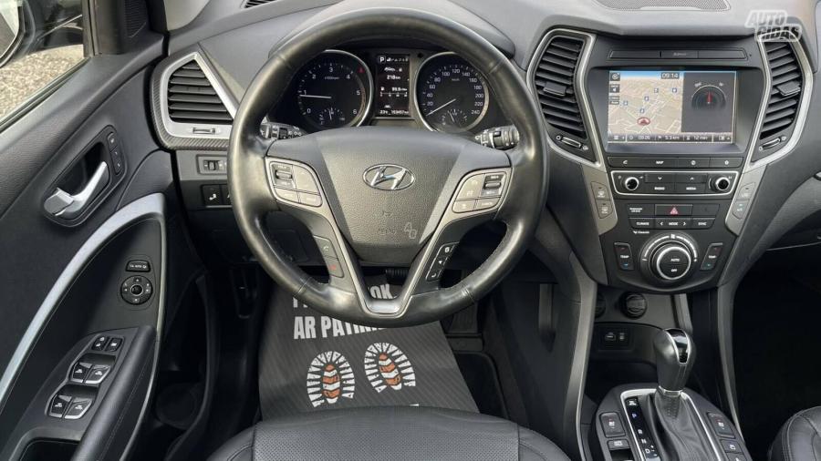 Melns Hyundai Santa Fe 2017 Marijampole, ar dzinēja tilpumu 2.20 L un nobraukumu 153 tūkst. km par 13200 €, foto 28 vietnē AUTOMOTO.COM.LV