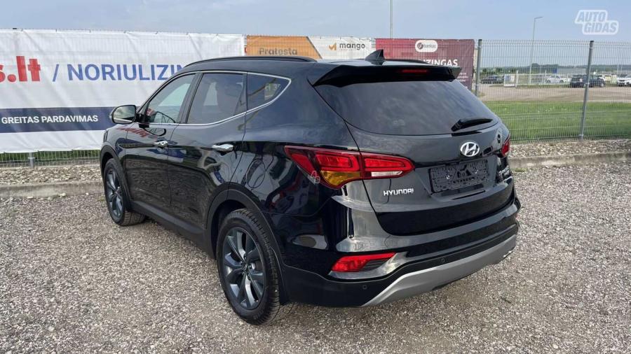 Melns Hyundai Santa Fe 2017 Marijampole, ar dzinēja tilpumu 2.20 L un nobraukumu 153 tūkst. km par 13200 €, foto 32 vietnē AUTOMOTO.COM.LV