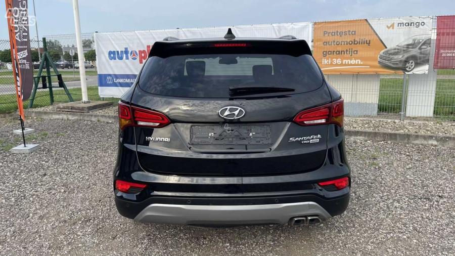 Melns Hyundai Santa Fe 2017 Marijampole, ar dzinēja tilpumu 2.20 L un nobraukumu 153 tūkst. km par 13200 €, foto 34 vietnē AUTOMOTO.COM.LV