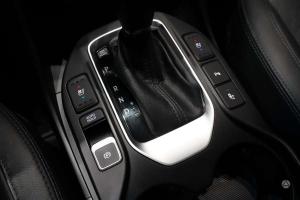 Melns Hyundai Santa Fe 2018 Viļņa, ar dzinēja tilpumu 2.20 L un nobraukumu 170 tūkst. km par 14900 €, foto 24 vietnē AUTOMOTO.COM.LV