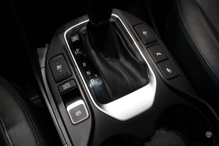 Melns Hyundai Santa Fe 2018 Viļņa, ar dzinēja tilpumu 2.20 L un nobraukumu 170 tūkst. km par 14900 €, foto 24 vietnē AUTOMOTO.COM.LV