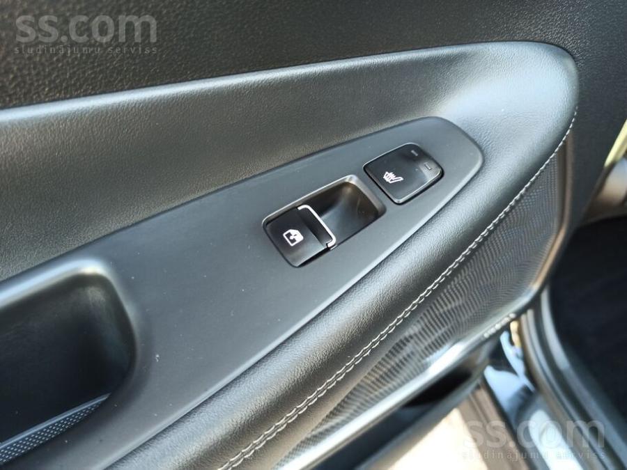 Black Hyundai Santa Fe 2018 in Daugavpils, with an engine capacity of 2.20 L and mileage of 0 thousand km for 19950 €, photo 20 on AUTOMOTO.COM.LV