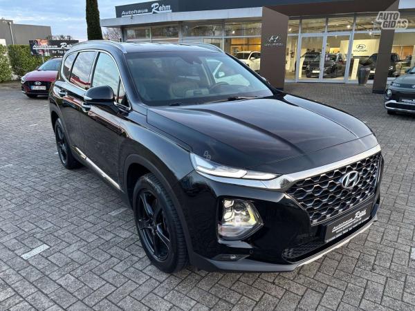 Melns Hyundai Santa Fe 2019 Kauņa, ar dzinēja tilpumu 2.20 L un nobraukumu 71 tūkst. km par 32690 €, foto 3 vietnē AUTOMOTO.COM.LV