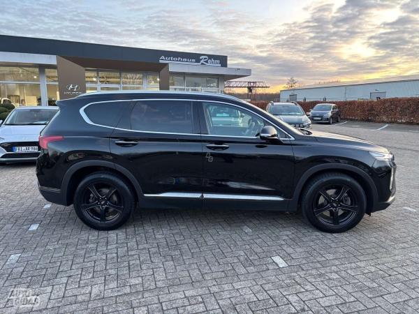 Melns Hyundai Santa Fe 2019 Kauņa, ar dzinēja tilpumu 2.20 L un nobraukumu 71 tūkst. km par 32690 €, foto 4 vietnē AUTOMOTO.COM.LV