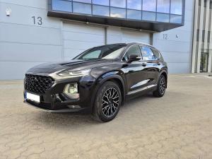 Melns Hyundai Santa Fe 2019 Viļņa, ar dzinēja tilpumu 2.20 L un nobraukumu 109 tūkst. km par 21700 €, foto  vietnē AUTOMOTO.COM.LV