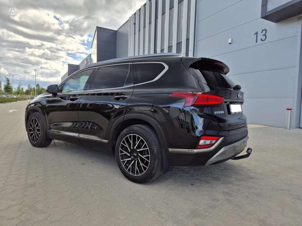 Melns Hyundai Santa Fe 2019 Viļņa, ar dzinēja tilpumu 2.20 L un nobraukumu 109 tūkst. km par 21700 €, foto 7 vietnē AUTOMOTO.COM.LV