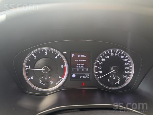 Black Hyundai Santa Fe 2019 in Riga, with an engine capacity of 2.20 L and mileage of 273 thousand km for 19490 €, photo 10 on AUTOMOTO.COM.LV