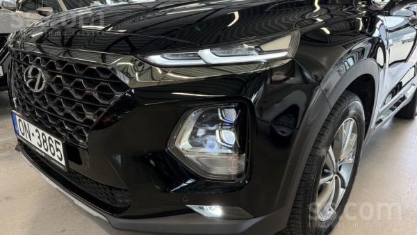 Melns Hyundai Santa Fe 2020 Rīga, ar dzinēja tilpumu 2.40 L un nobraukumu 55 tūkst. km par 24900 €, foto 8 vietnē AUTOMOTO.COM.LV