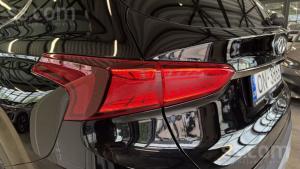 Black Hyundai Santa Fe 2020 in Riga, with an engine capacity of 2.40 L and mileage of 55 thousand km for 24900 €, photo 10 on AUTOMOTO.COM.LV