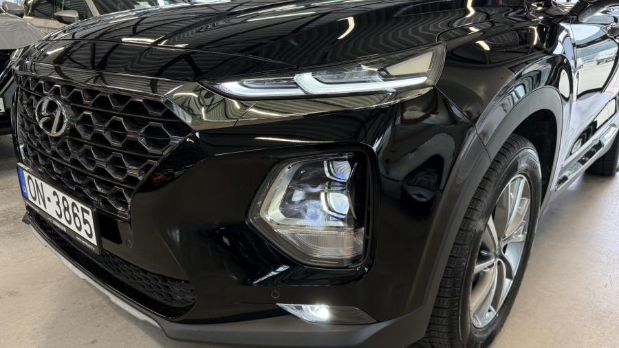 Melns Hyundai Santa Fe 2020 Rīga, ar dzinēja tilpumu 2.30 L un nobraukumu 55 tūkst. km par 2490000 €, foto 8 vietnē AUTOMOTO.COM.LV
