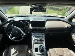 Melns Hyundai Santa Fe 2020 Viļņa, ar dzinēja tilpumu 1.60 L un nobraukumu 157 tūkst. km par 24900 €, foto 12 vietnē AUTOMOTO.COM.LV