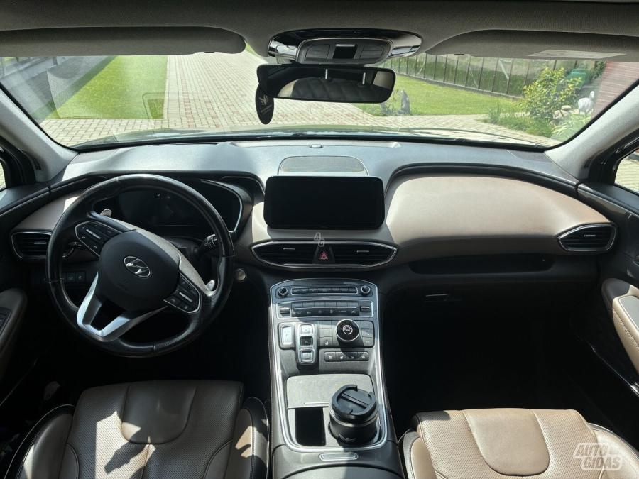 Melns Hyundai Santa Fe 2020 Viļņa, ar dzinēja tilpumu 1.60 L un nobraukumu 157 tūkst. km par 24900 €, foto 12 vietnē AUTOMOTO.COM.LV