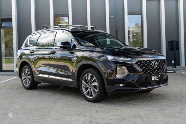 Melns Hyundai Santa Fe 2020 Viļņa, ar dzinēja tilpumu 2.36 L un nobraukumu 121 tūkst. km par 23500 €, foto 8 vietnē AUTOMOTO.COM.LV