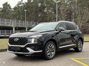 Melns Hyundai Santa Fe 2021 Viļņa, ar dzinēja tilpumu 1.60 L un nobraukumu 79 tūkst. km par 29499 €, foto  vietnē AUTOMOTO.COM.LV