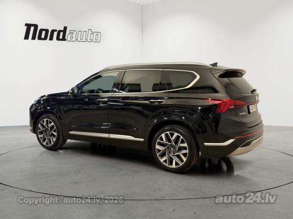 Melns Hyundai Santa Fe 2021 Tallina, ar dzinēja tilpumu 2.20 L un nobraukumu 117 tūkst. km par 34900 €, foto 3 vietnē AUTOMOTO.COM.LV