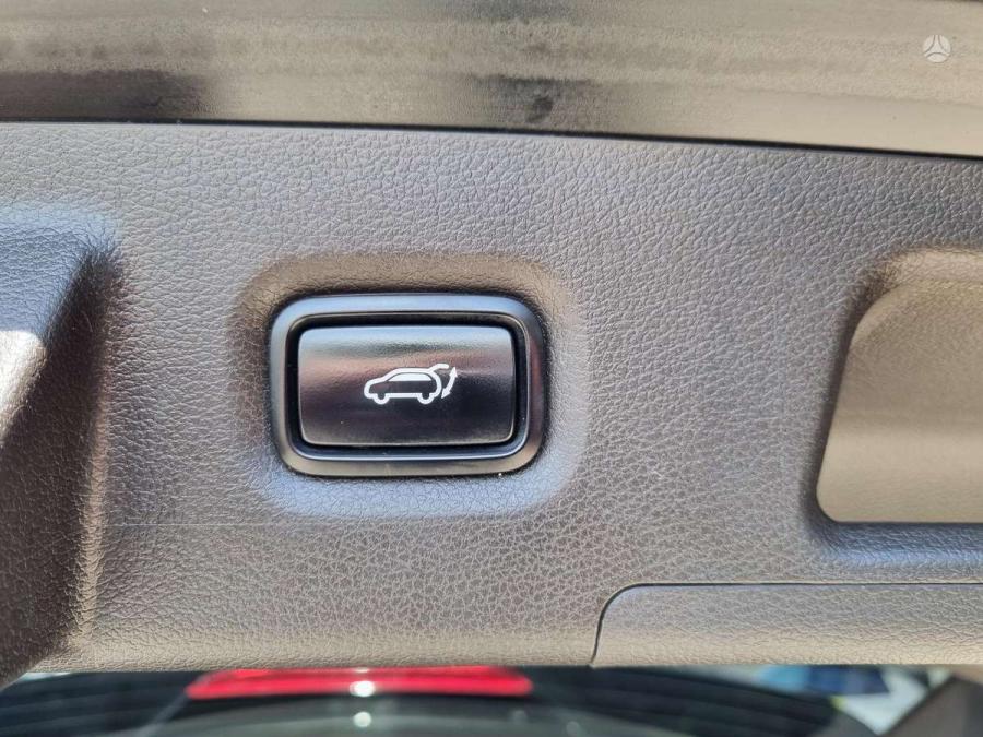 Melns Hyundai Santa Fe 2021 Rīga, ar dzinēja tilpumu 2.36 L un nobraukumu 83 tūkst. km par 23200 €, foto 7 vietnē AUTOMOTO.COM.LV