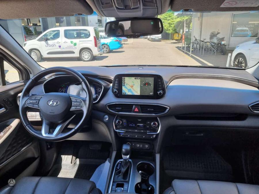 Melns Hyundai Santa Fe 2021 Rīga, ar dzinēja tilpumu 2.36 L un nobraukumu 83 tūkst. km par 23200 €, foto 9 vietnē AUTOMOTO.COM.LV