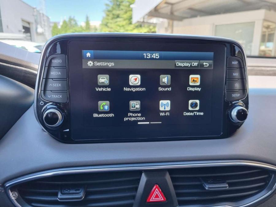 Melns Hyundai Santa Fe 2021 Rīga, ar dzinēja tilpumu 2.36 L un nobraukumu 83 tūkst. km par 23200 €, foto 15 vietnē AUTOMOTO.COM.LV