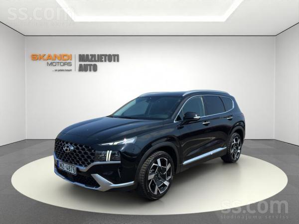 Melns Hyundai Santa Fe 2021 Rīga, ar dzinēja tilpumu 2.20 L un nobraukumu 119 tūkst. km par 26990 €, foto 1 vietnē AUTOMOTO.COM.LV
