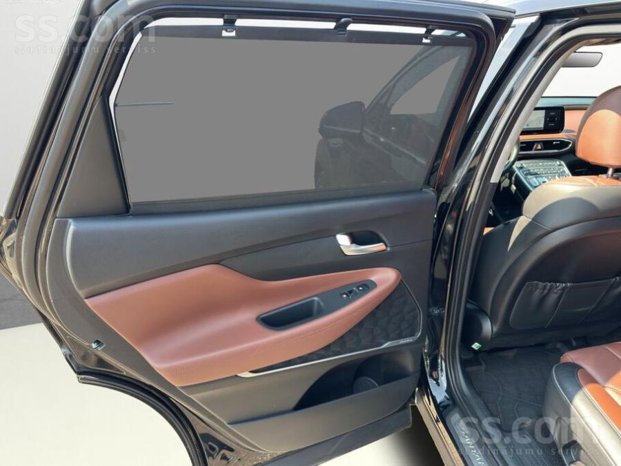 Черный Хендай Санта Фе 2021 в Рига, объемом двигателя 2.20 л и пробегом 119 тыс. км за 26990 €, фото 18 на AUTOMOTO.COM.LV