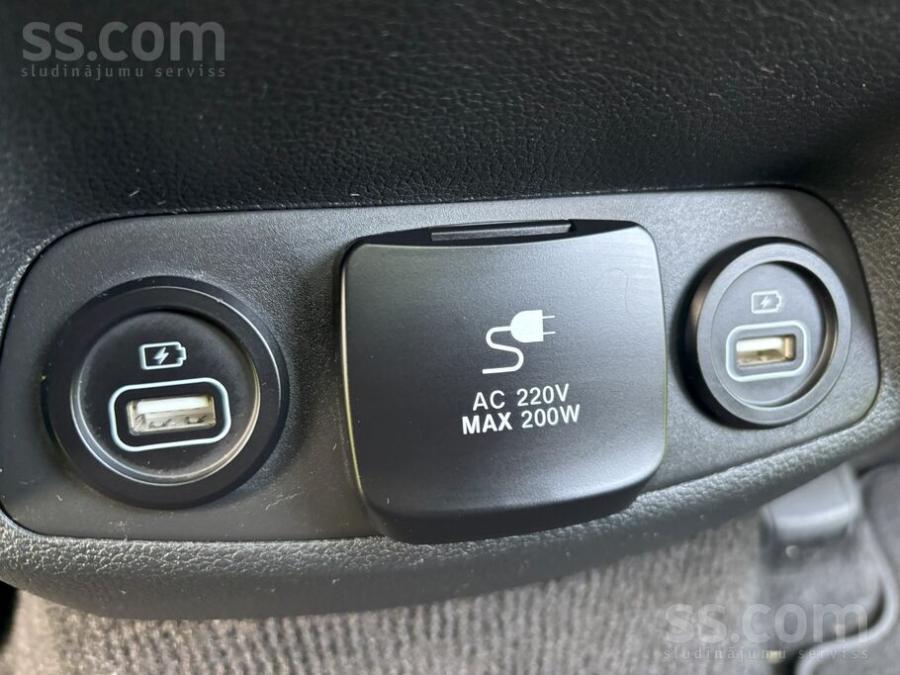 Melns Hyundai Santa Fe 2021 Rīga, ar dzinēja tilpumu 2.20 L un nobraukumu 133 tūkst. km par 27500 €, foto 12 vietnē AUTOMOTO.COM.LV