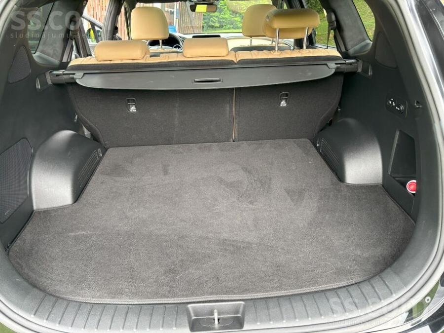 Melns Hyundai Santa Fe 2021 Rīga, ar dzinēja tilpumu 2.20 L un nobraukumu 133 tūkst. km par 27500 €, foto 15 vietnē AUTOMOTO.COM.LV