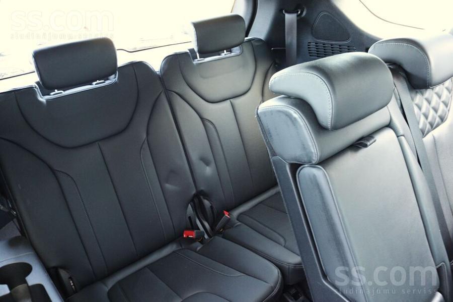 Black Hyundai Santa Fe 2022 in Riga, with an engine capacity of 1.60 L and mileage of 66 thousand km for 34000 €, photo 29 on AUTOMOTO.COM.LV