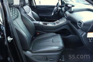 Black Hyundai Santa Fe 2022 in Riga, with an engine capacity of 1.60 L and mileage of 66 thousand km for 34000 €, photo 32 on AUTOMOTO.COM.LV