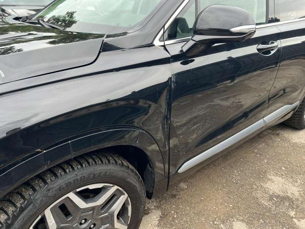 Melns Hyundai Santa Fe 2022 Kauņa, ar dzinēja tilpumu 1.60 L un nobraukumu 111 tūkst. km par 16800 €, foto 8 vietnē AUTOMOTO.COM.LV