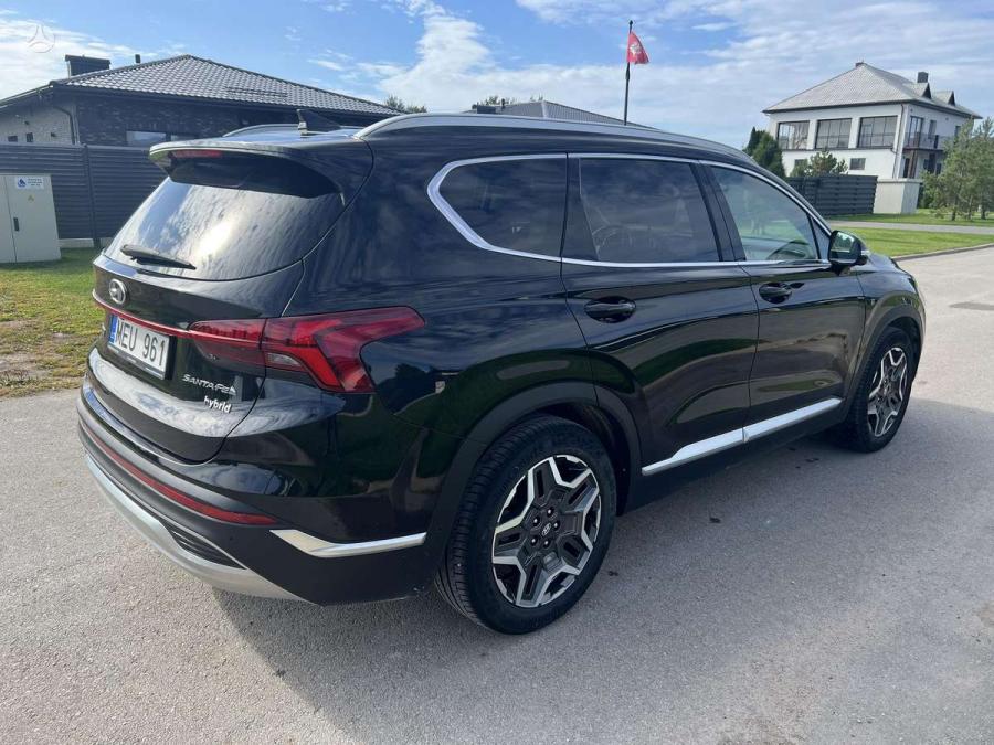 Melns Hyundai Santa Fe 2022 Kauņa, ar dzinēja tilpumu 1.60 L un nobraukumu 53 tūkst. km par 31900 €, foto 5 vietnē AUTOMOTO.COM.LV