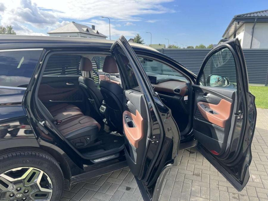 Melns Hyundai Santa Fe 2022 Kauņa, ar dzinēja tilpumu 1.60 L un nobraukumu 53 tūkst. km par 31900 €, foto 10 vietnē AUTOMOTO.COM.LV